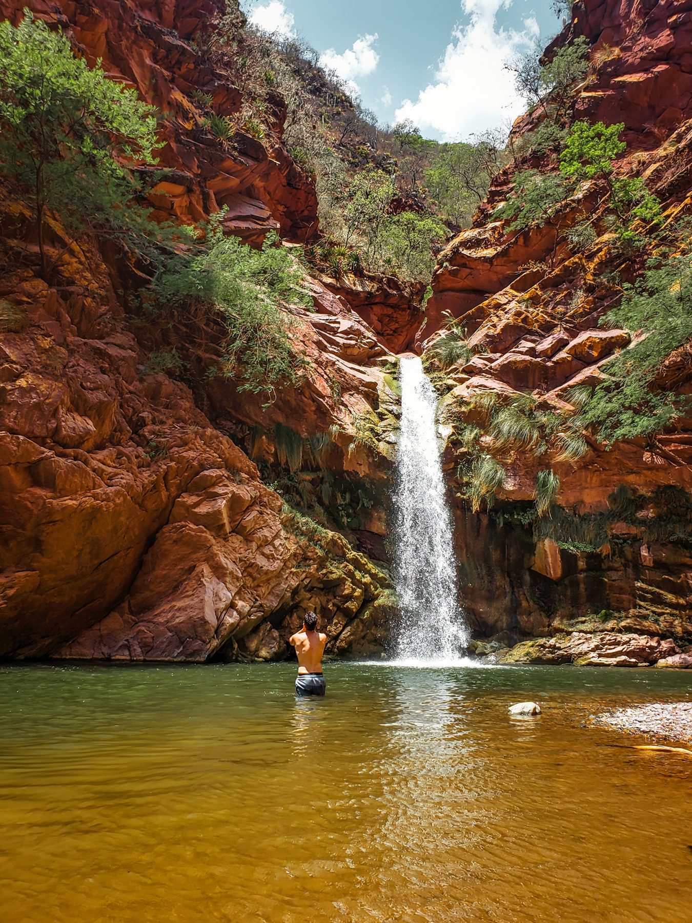Paisajes secretos (y muy flasheros): crónica de viaje hasta la cascada ...