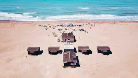 Mar y naturaleza: siete playas de Argentina con paisajes bellísimos ...