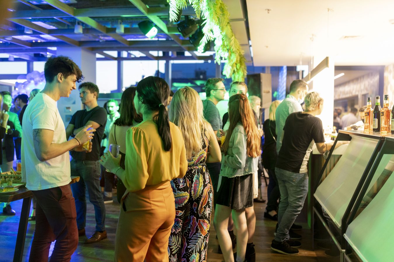 Así fue el cóctel de cierre de año de HIT Cowork en su imponente nuevo ...