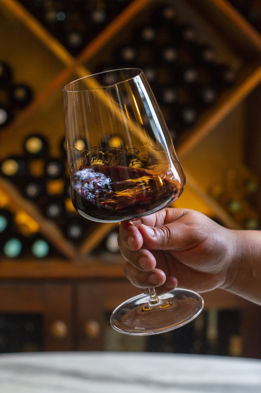 Cavas de Buenos Aires: así se vive el ritual del vino en Mengano ...