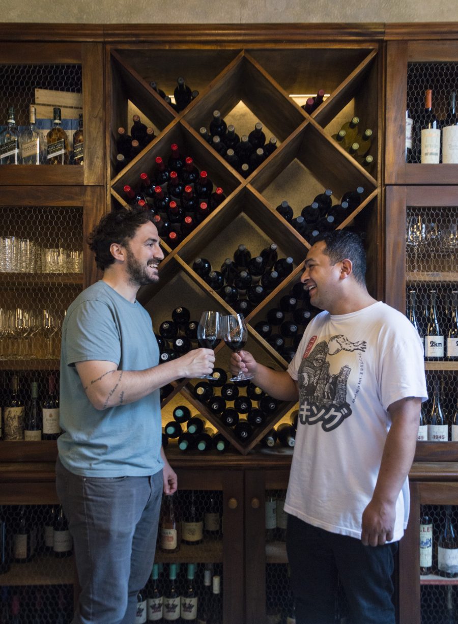 Cavas de Buenos Aires: así se vive el ritual del vino en Mengano ...